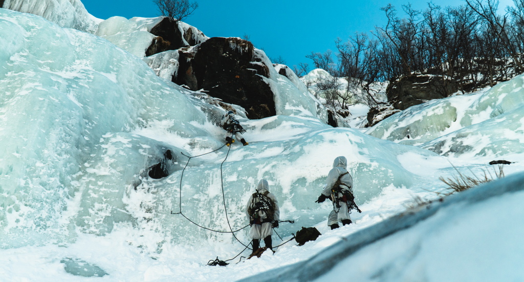 Royal Marines Go Full Commando In Norway - Strikehold.net