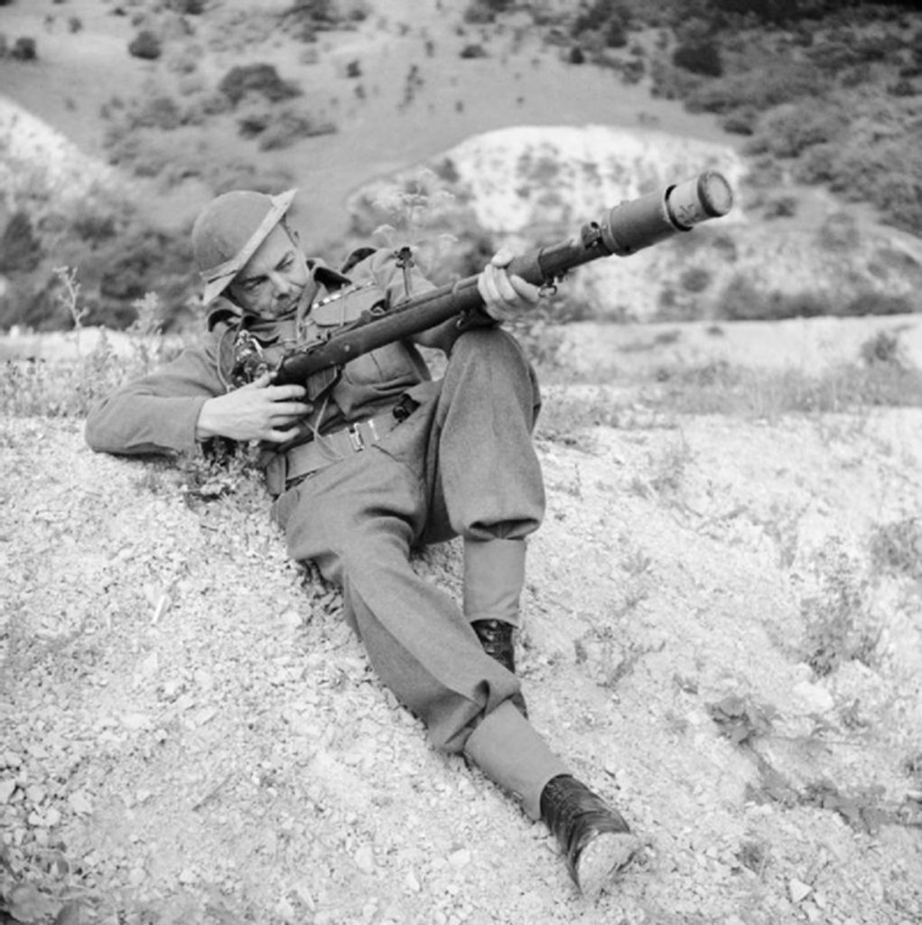 The PIAT – WWII Anti-Tank Warfare British Style - Strikehold.net